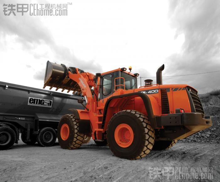 斗山装载机sd300e,斗山装载机,斗山300掘机(第9页)_大山谷图库